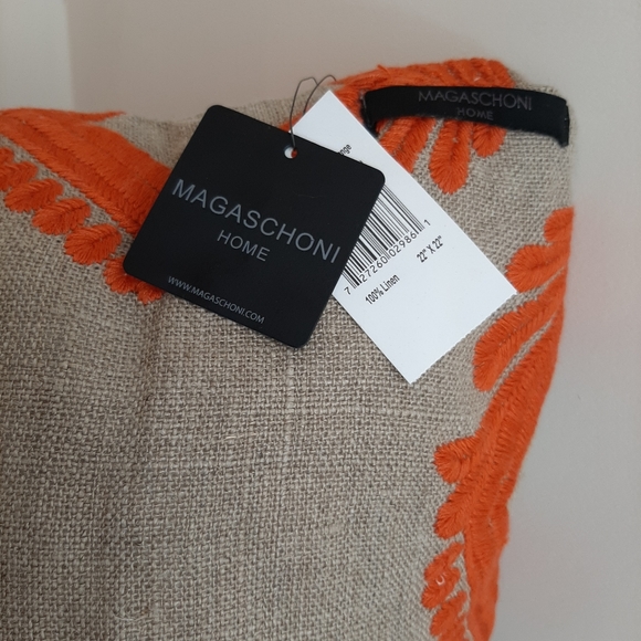Magaschoni | Accents | Magaschoni 22 Embroidered Linen Decorative ...